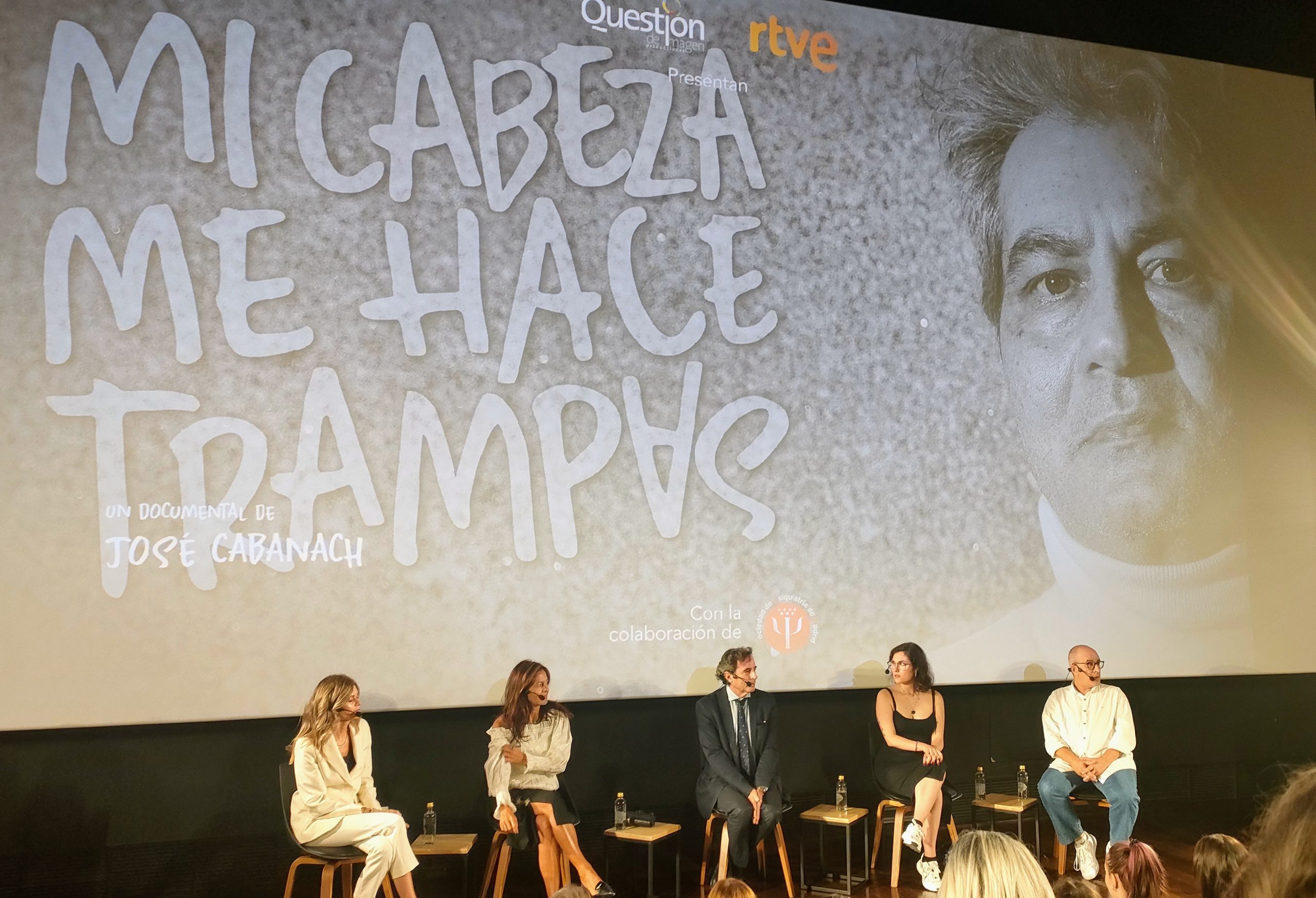 LLEGA EL DOCUMENTAL MI CABEZA ME HACE TRAMPAS - La Barandilla